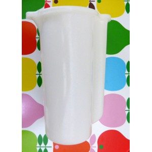 Grande boite, Verseuse TUPPERWARE 60's à bec verseur coloris blanc