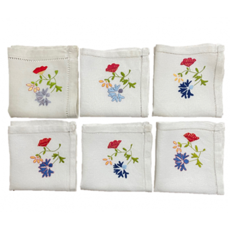 Six serviettes anciennes en lin blanc brodées de fleurs des champs
