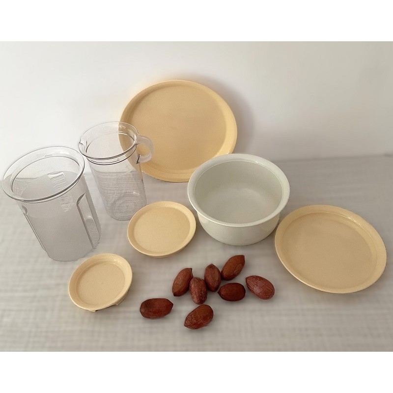 3 boites Tupperware et 1 plateau vintage années 80 jaune et blanc